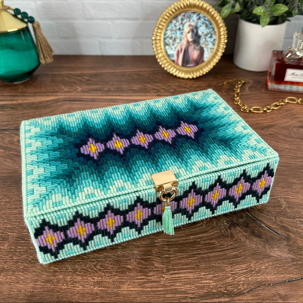 Moonshadow Jewelry Box – Hello Bargello