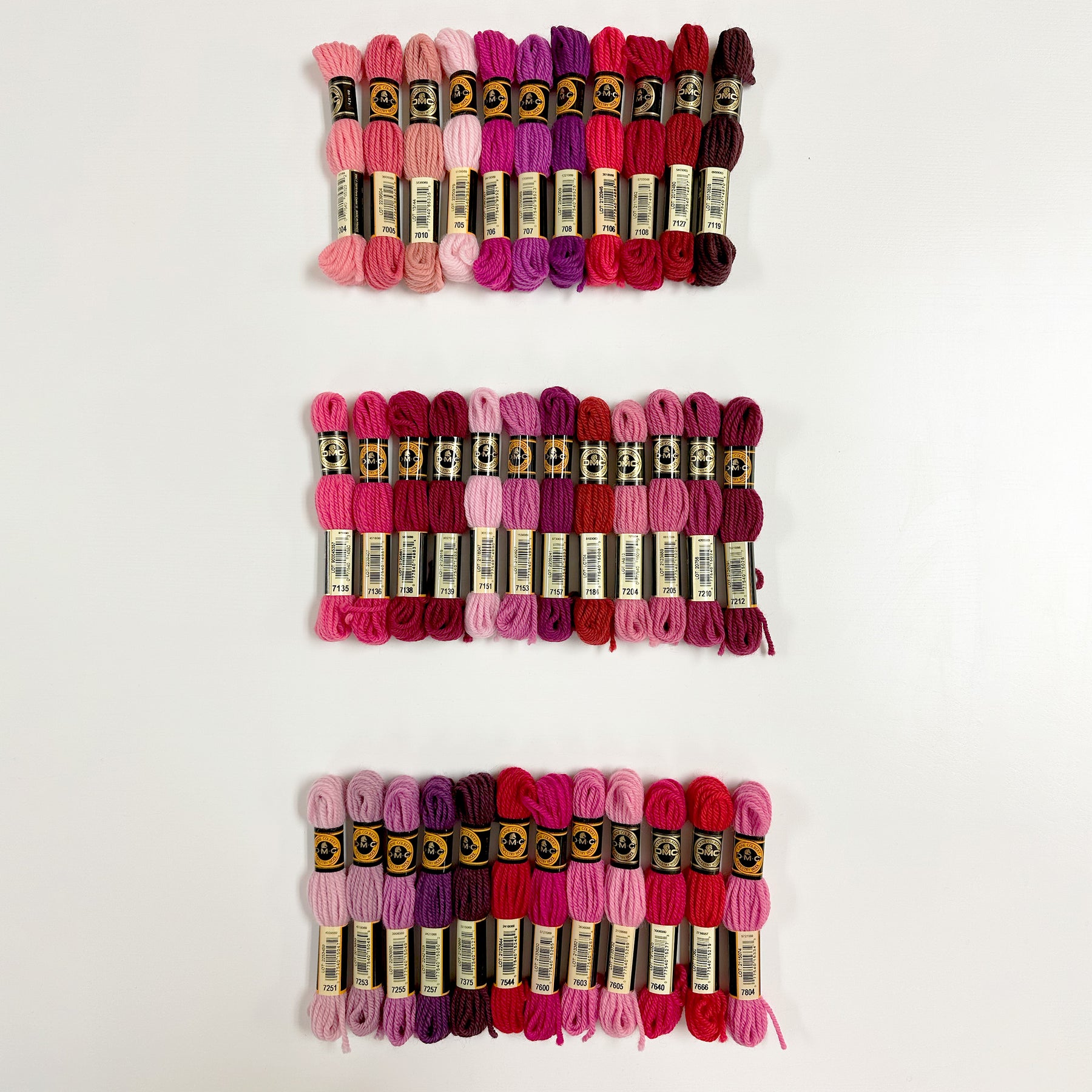 DMC Tapestry Wool: Reds, Pinks, Maroons – Hello Bargello