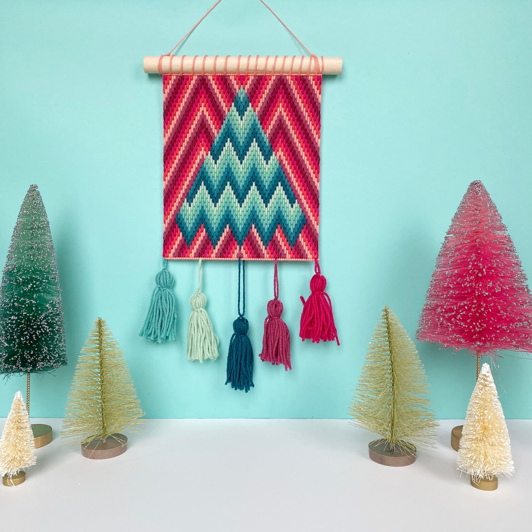 "O Chevron Tree" Wall Hanging Digital Pattern – Hello Bargello